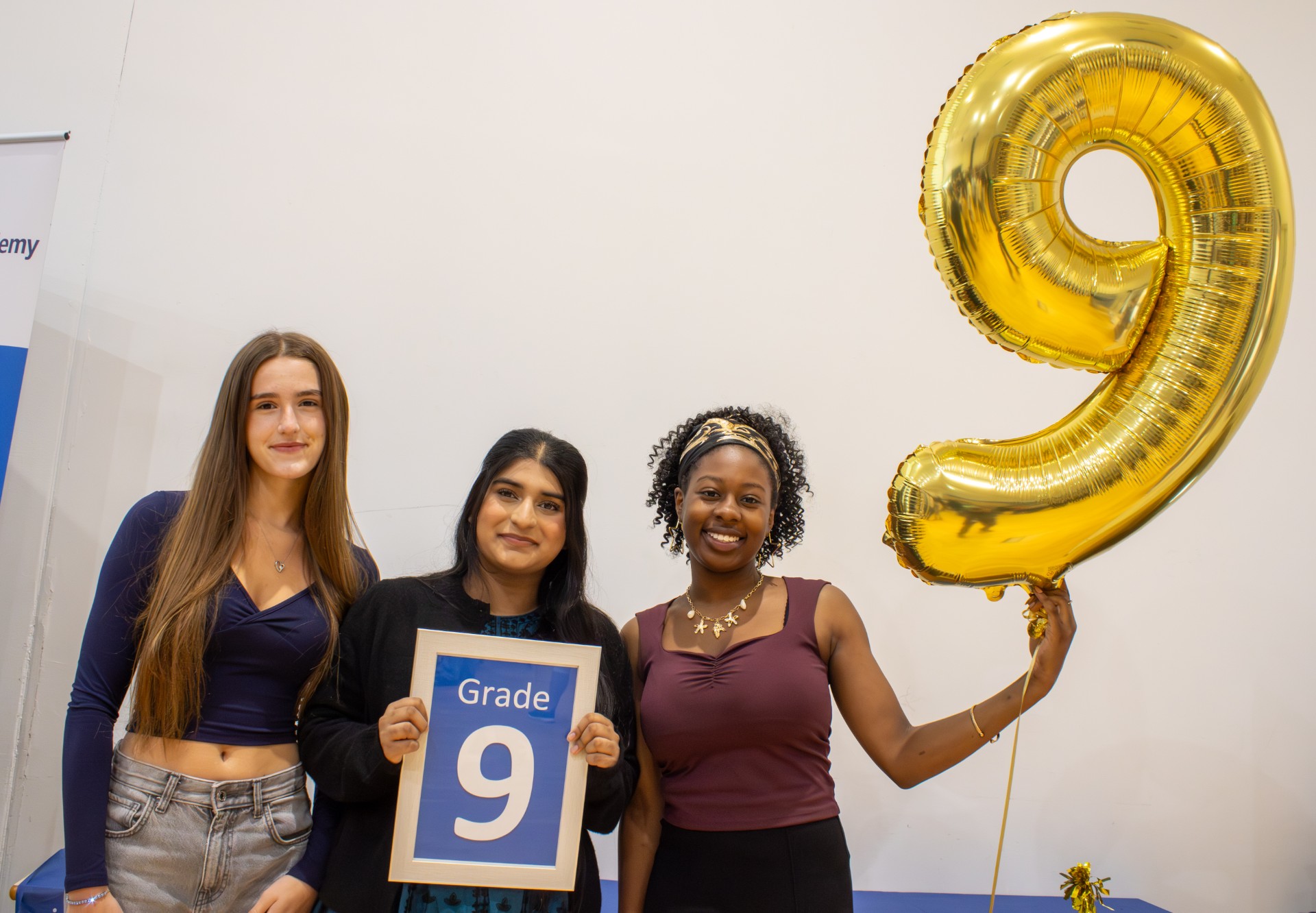 21/08/2025 - North Oxfordshire Academy Students Earn Raft of Top GCSE Grades GCSE results ...